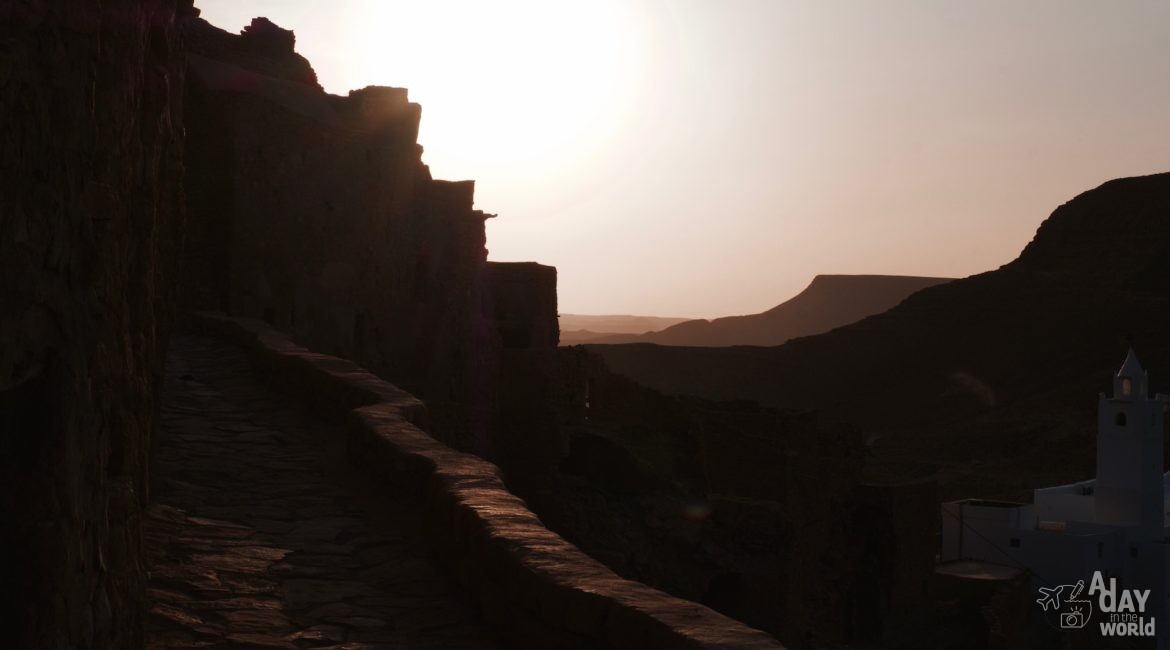 Lever et coucher du soleil à Chenini
